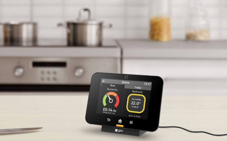 Pantalla doméstica y termostato inteligente, la fusión de las ...