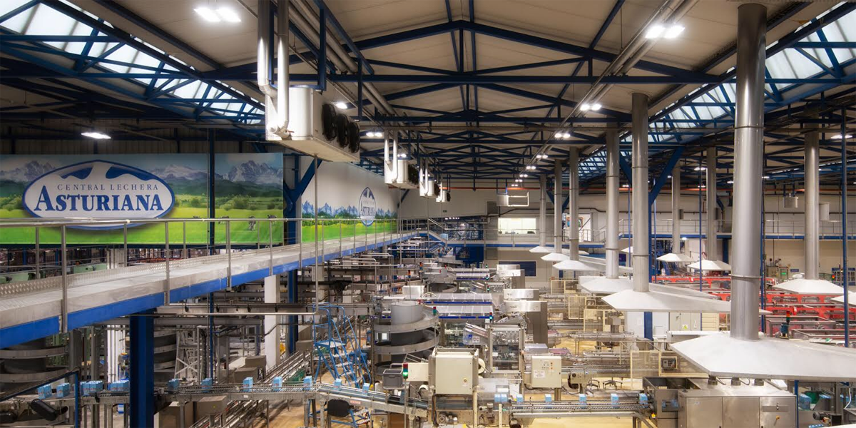 La fábrica de Capsa Food en Asturias renueva su iluminación con las ...