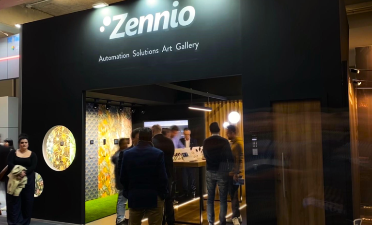 La convergencia entre tecnología y diseño protagonizó el stand de Zennio en ISE 2024 • CASADOMO