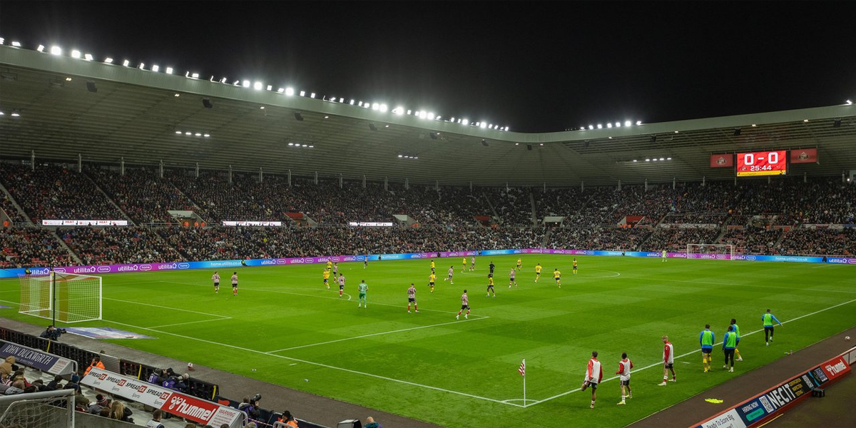 El estadio de Sunderland AFC renueva su iluminación con la tecnología ...