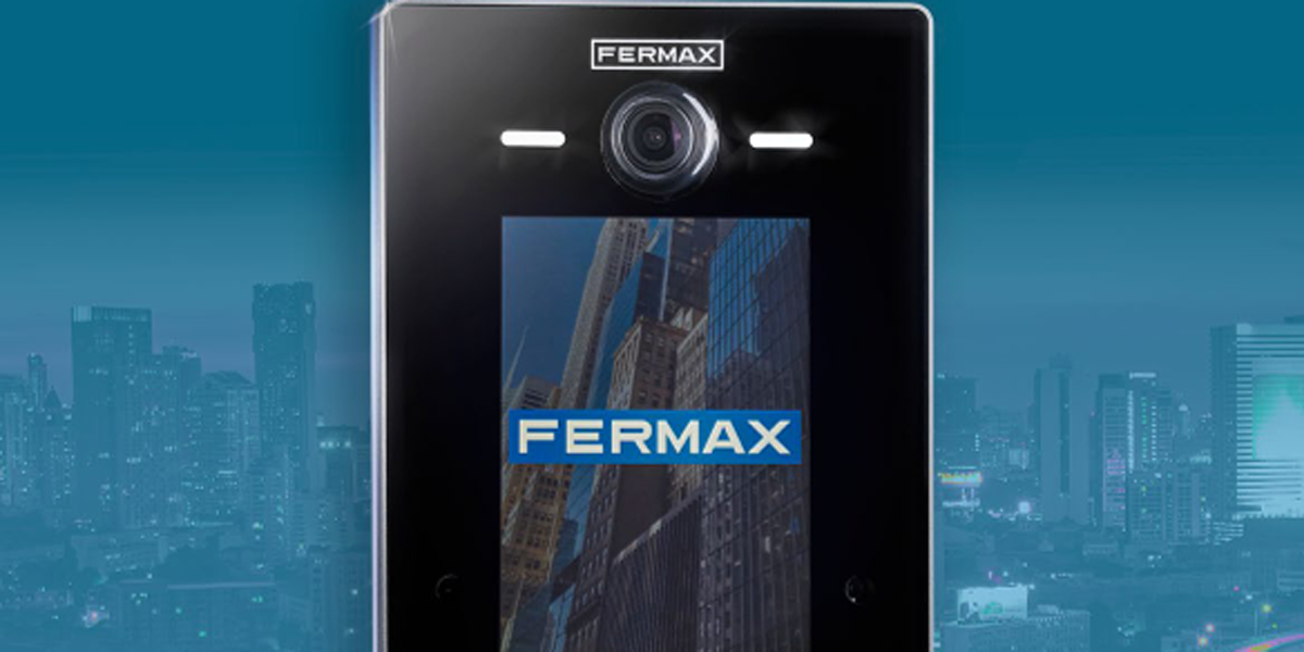 Placa de calle CORA de FERMAX • CASADOMO